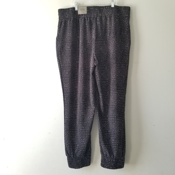 One By Chapter One | Pants & Jumpsuits | New One By Chapter One Polka ...